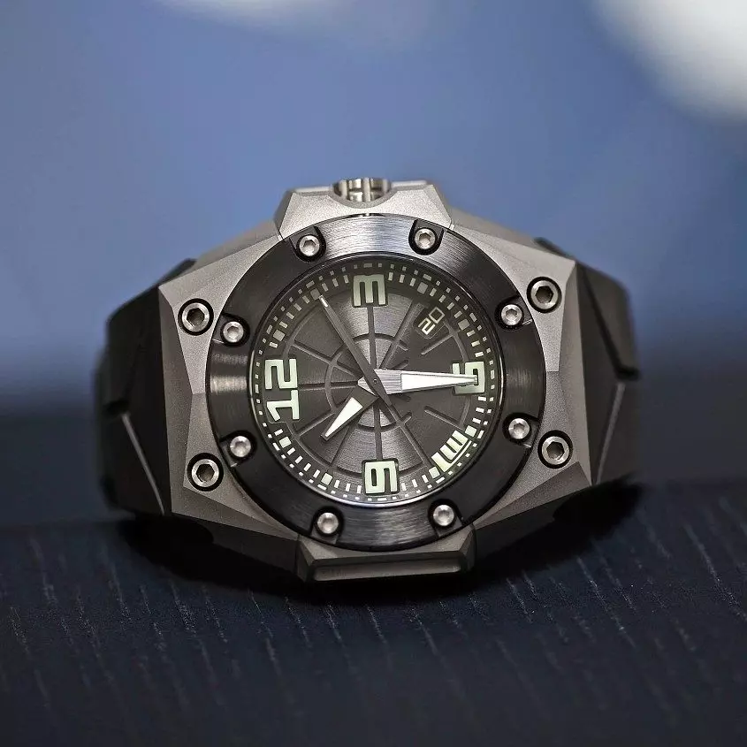 LW-Oktopus-Frogman-Watch-公式画像