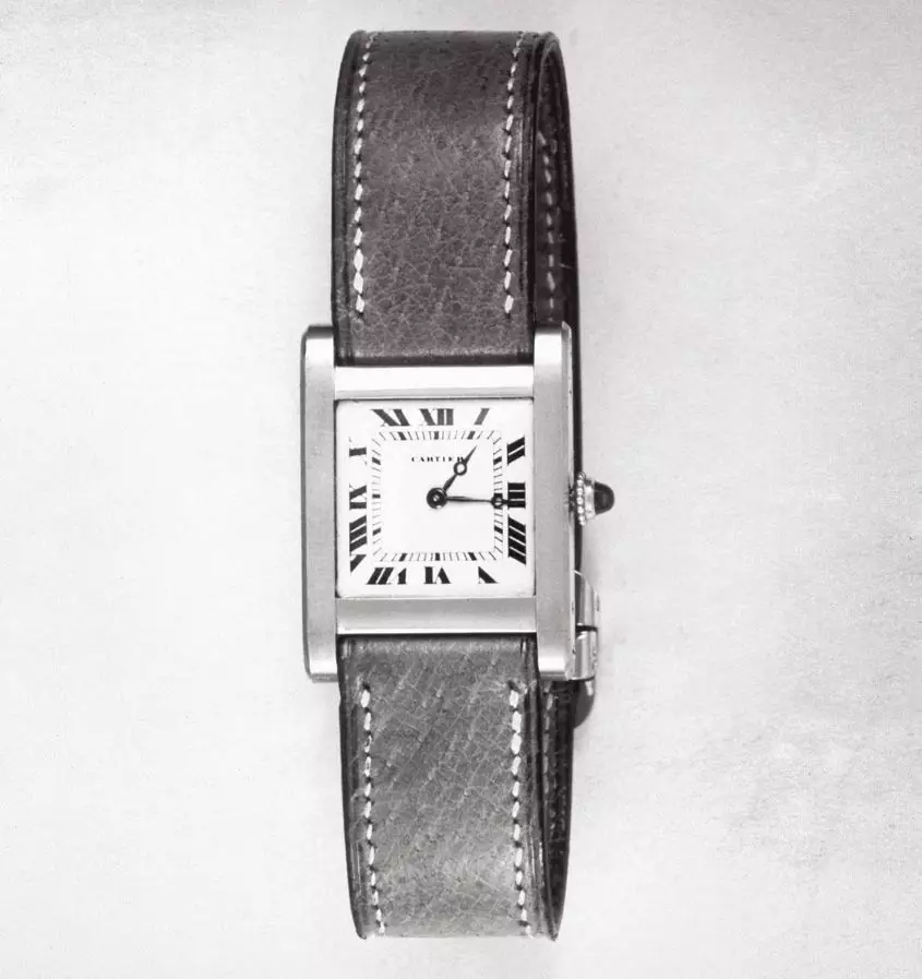 Таърихи 100-солаи Cartier Tank ва одамоне, ки онро машҳур кардаанд 1034_2