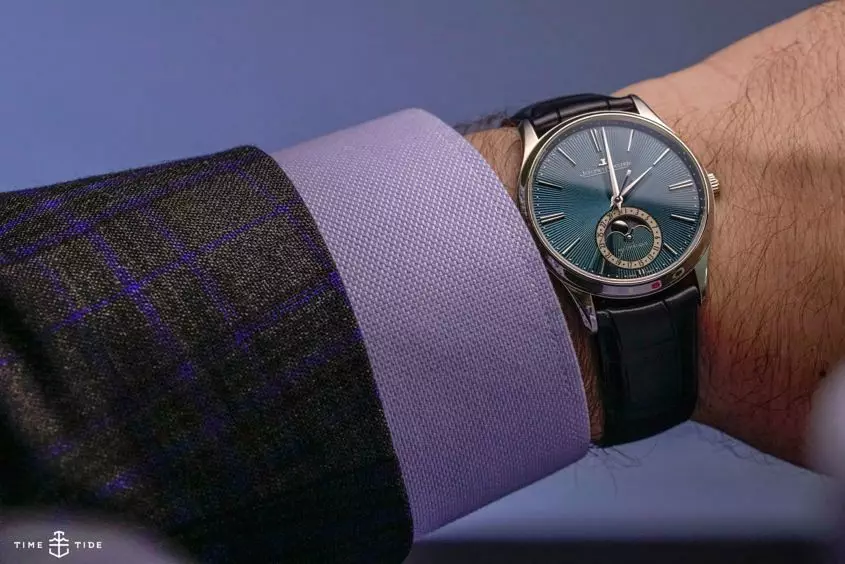 ПРАКТИЧНИЙ: Ультратонка місячна емаль Jaeger-LeCoultre Master - Годинники часу та припливів 10531_2