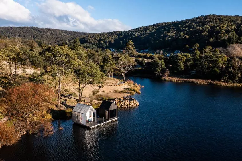 vs Wild-ni tomosha qiling - Rado Kapitan Kukning qo'pol Tasmaniyada bilagidagi yuqori texnologiyali keramika haqidagi epik foto essesi - Vaqt va oqim soatlari 10625_3