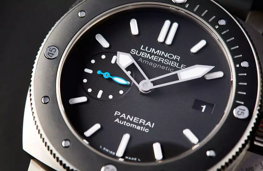 PAM 1389: o mergulhador de titânio antimagnético da Panerai 11434_2