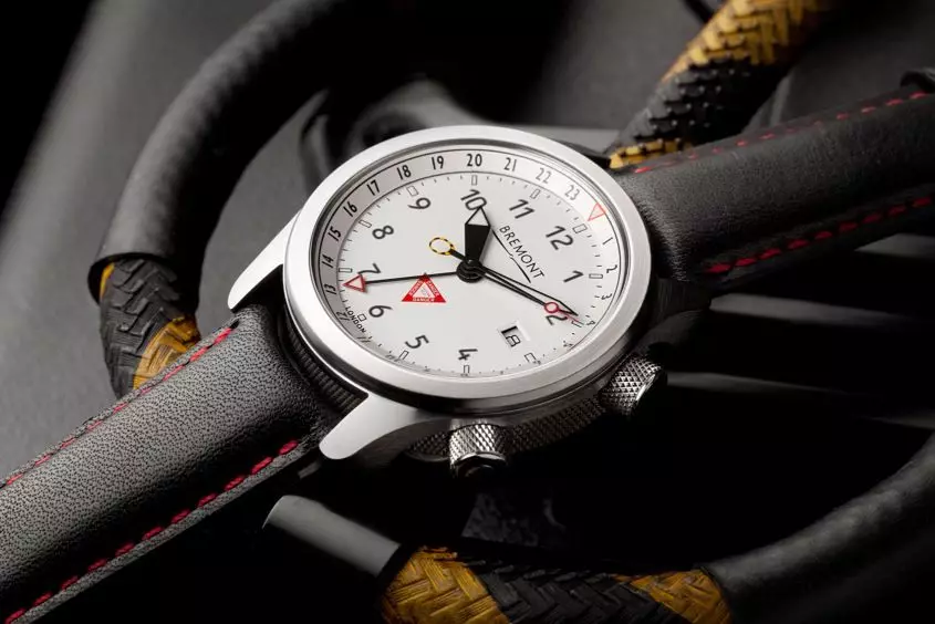 Obletnica Bremont MB III