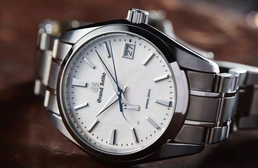 SENARAI: Seluruh pasukan T+T menangani cabaran koleksi jam tangan bernilai $20K fantasi ... - Jam Tangan Masa dan Air Pasang 12183_3