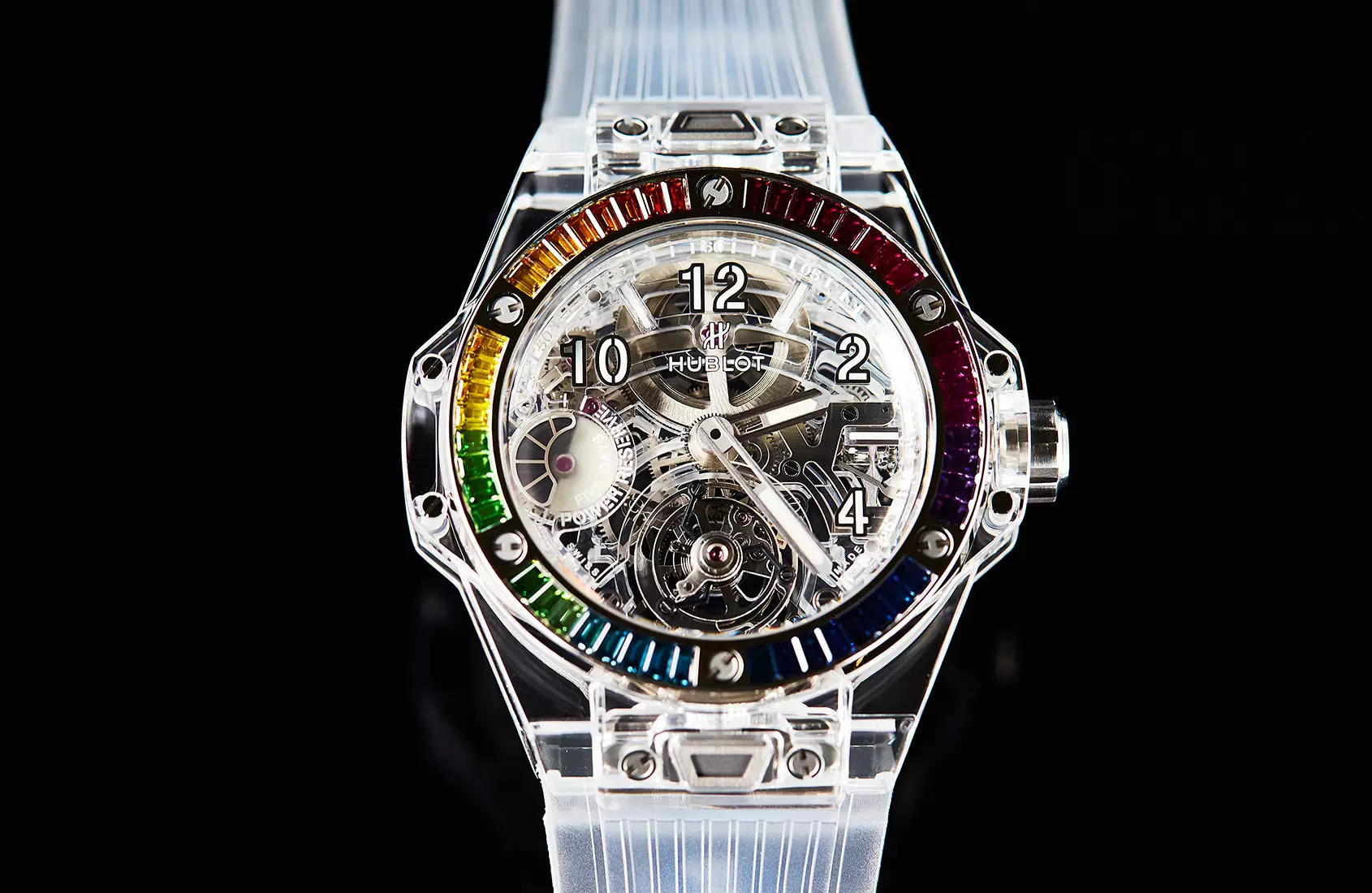 Ylber i ndritshëm! The Hublot Big Bang Tourbillon Power Reserve 5 Days Sapphire Rainbow - Time and Tide Watches