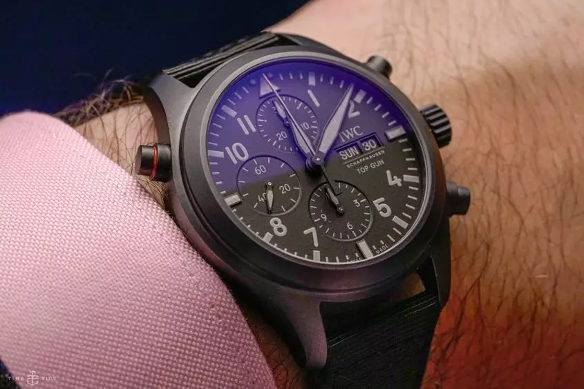 PRÁCTICA: El reloj de aviador de IWC con doble cronógrafo Top Gun en ceratanio - Relojes Time and Tide 1274_2