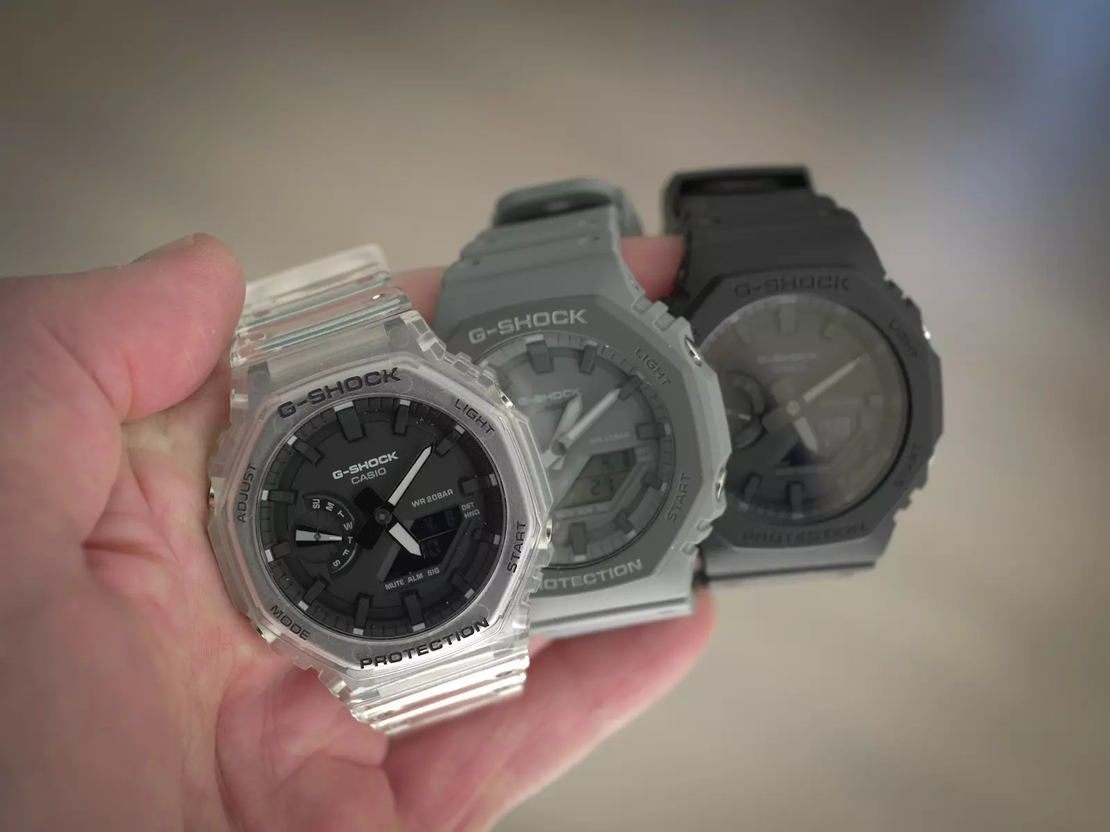 Vivuli vitatu vya Casioak: Je, mfululizo wa G-Shock GA-2100 ni saa ya 