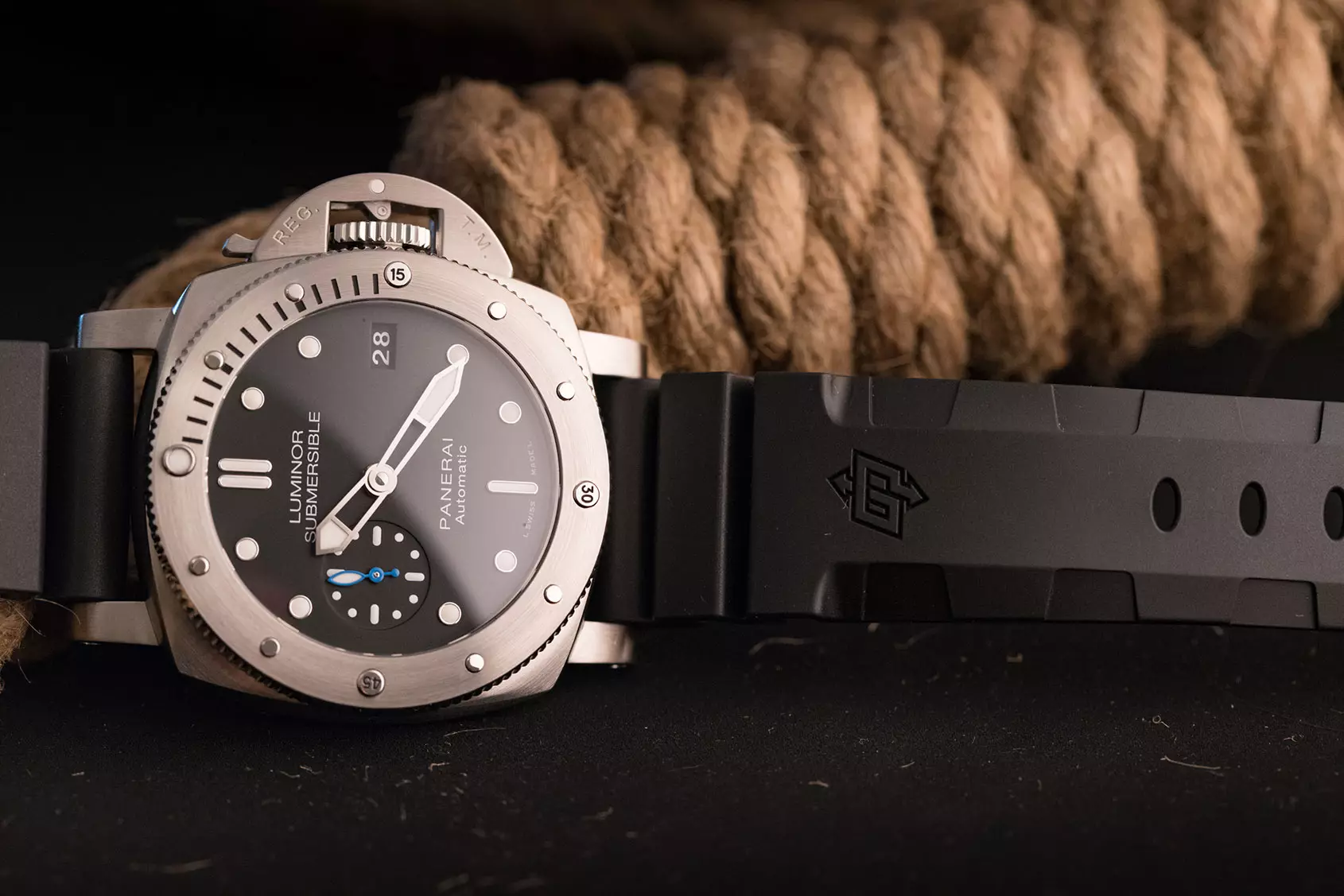 Panerai Luminor Submersible 1950 3 Days Accio Automatic PAM 682 – практичний огляд 1546_3