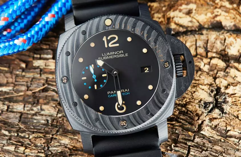 ПРЕКРУЖЕНИ: The Panerai Luminor Submersible 1950 Carbotech 3 Days Automatic - PAM00616 - Time and Tide Watches 1715_4