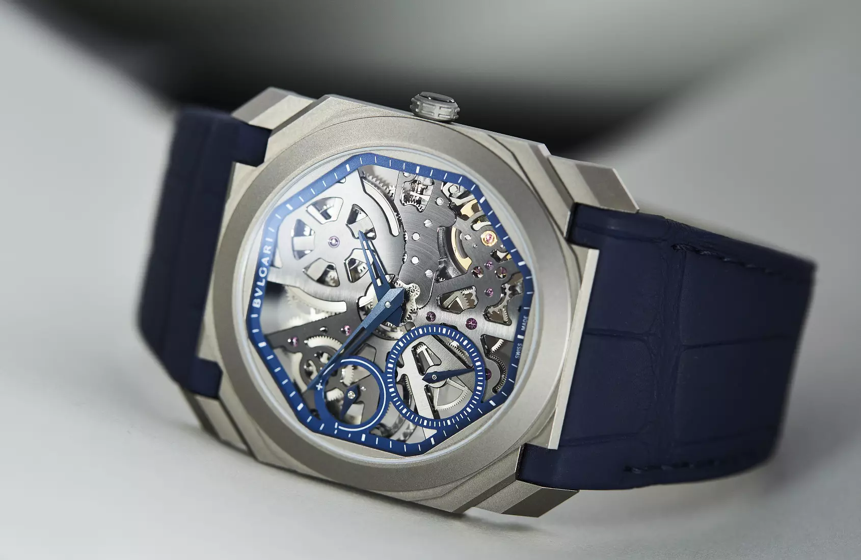 DO HĹBKY: Skeleton Titanium Blue Bulgari Octo Finissimo – hodinky Time and Tide 1939_1