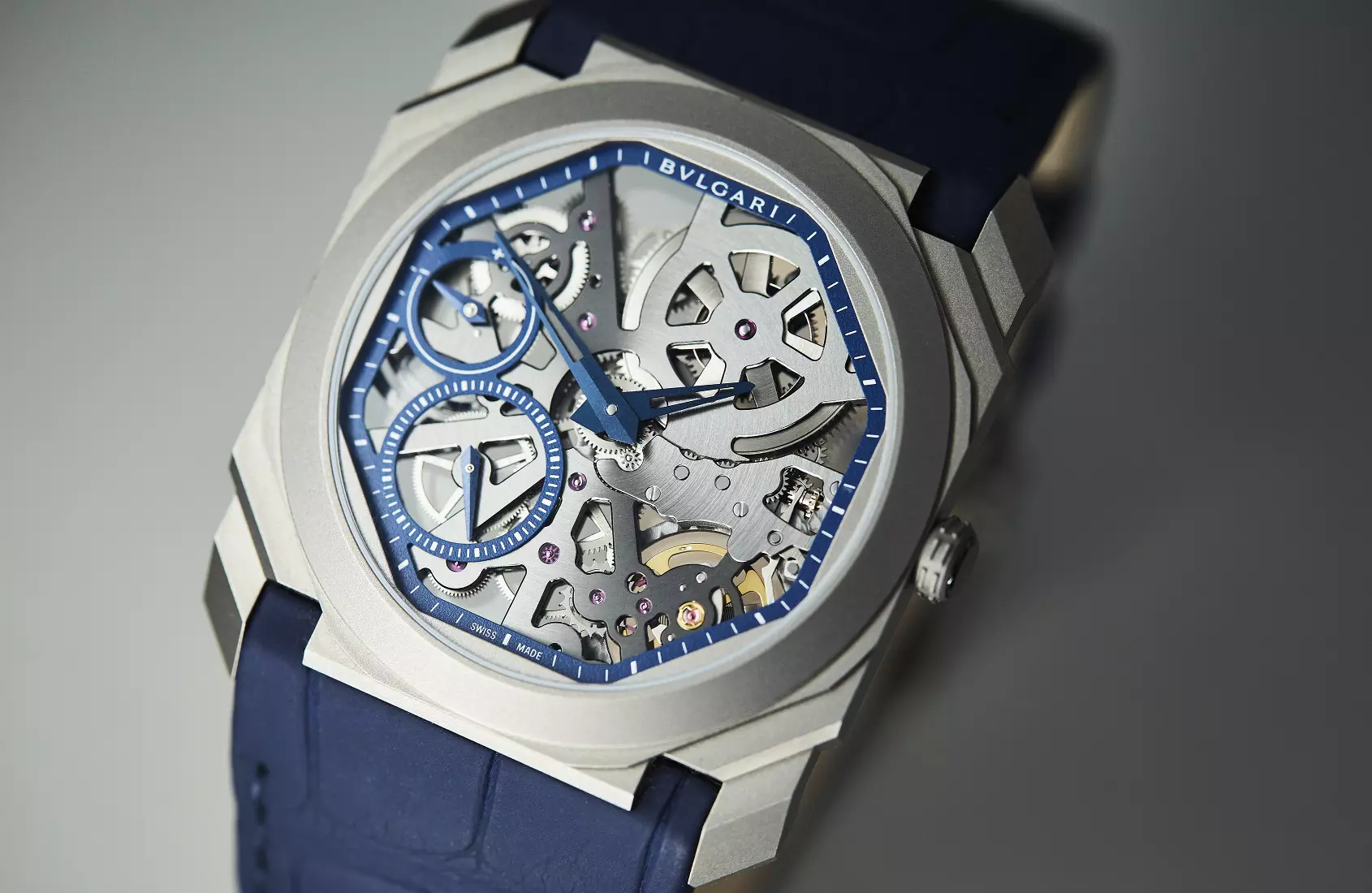 DO HĹBKY: Skeleton Titanium Blue Bulgari Octo Finissimo – hodinky Time and Tide 1939_6