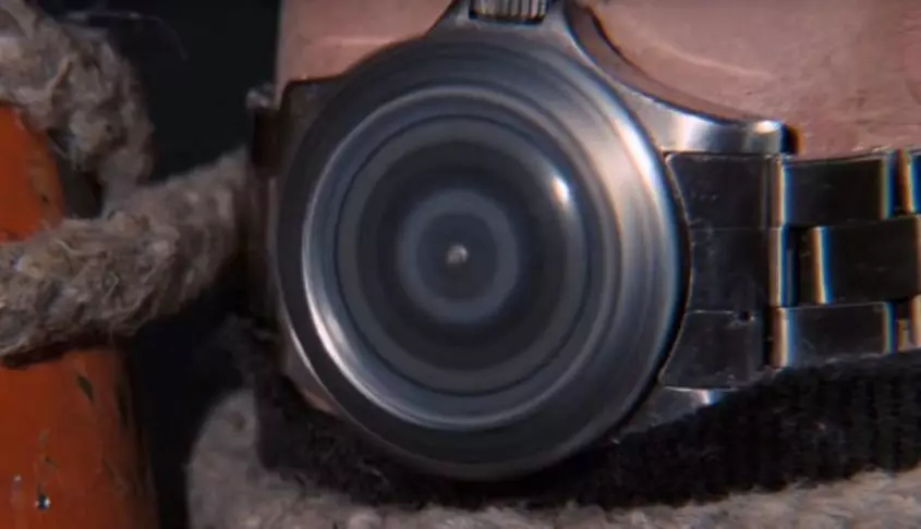 CẬP NHẬT: Danh sách đầy đủ những chiếc đồng hồ mà James Bond đã đeo trên màn ảnh - Đồng hồ Thời gian và Thủy triều 1944_12