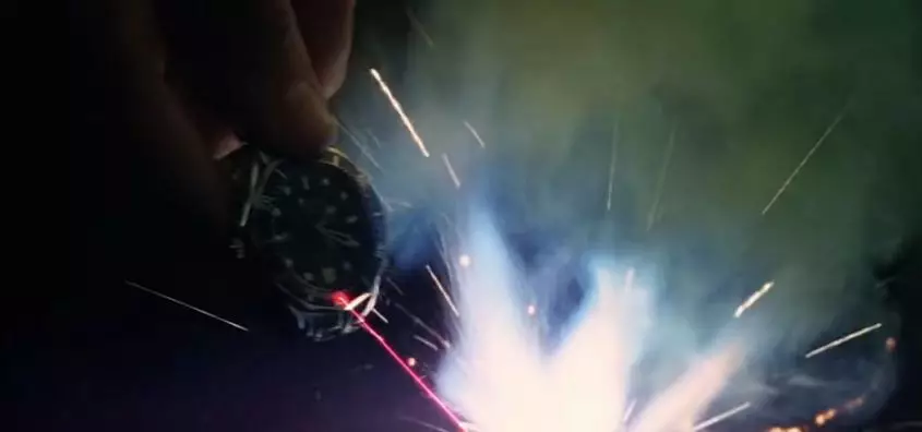 AKTUALIZOVANÉ: Kompletný zoznam hodiniek, ktoré mal James Bond na obrazovke – Time and Tide Watches 1944_24