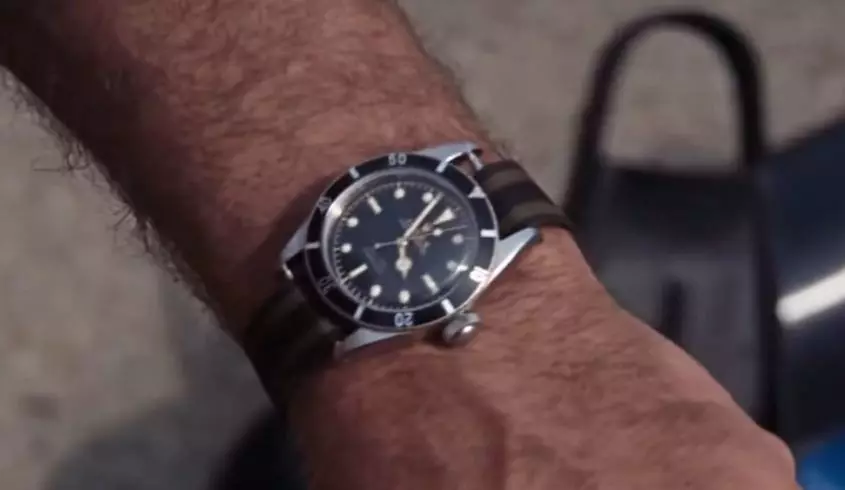ACTUALIZADO: La lista completa de relojes que James Bond usó en pantalla - Time and Tide Watches 1944_6
