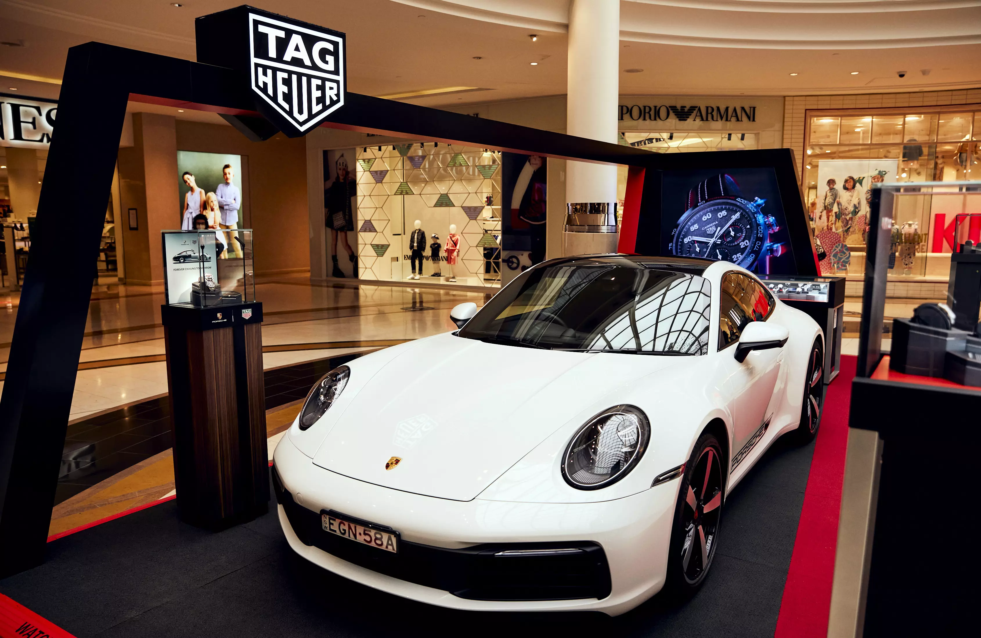 TAG Heuer x Porsche թռուցիկ