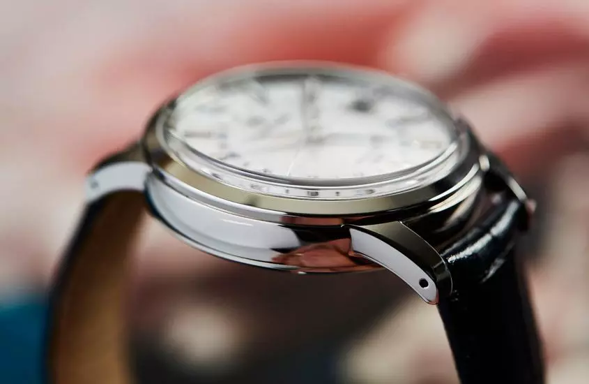 PRAKTYCZNE: Elegancki GMT Grand Seiko – SBGM235 - Zegarki czasu i pływów 2790_4