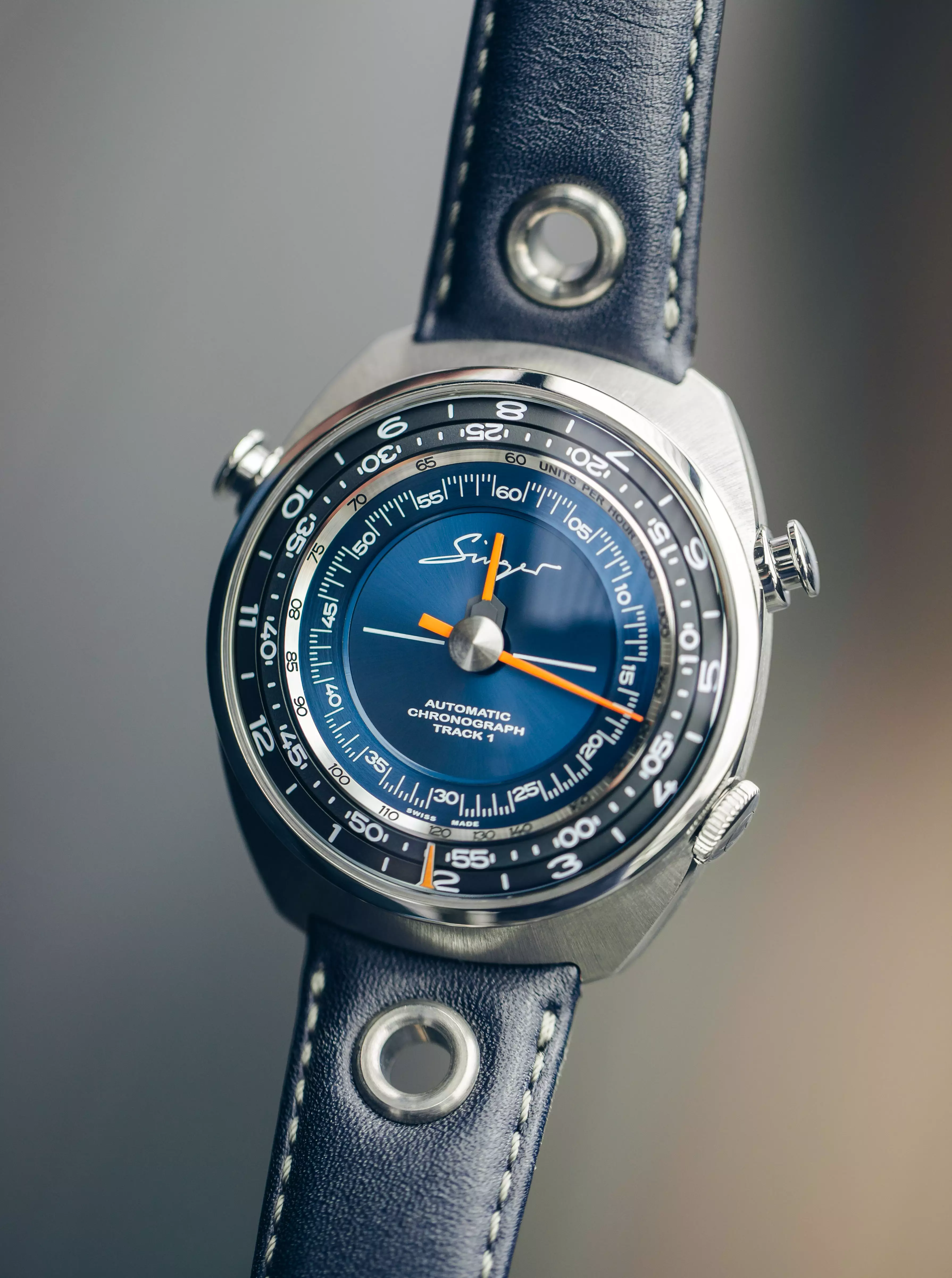 11 ДЕНА НА ЛОНДОНЕЦИ: Ден 2 - Џејмс Маркс, меѓународен специјалист за часовници во галерија Филипс во Лондон - Time and Tide Watches 2943_3