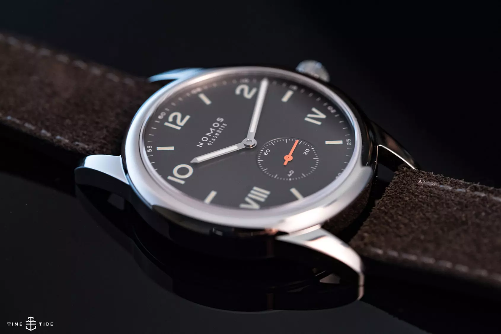 Nomos Club Campus schwaarz Dial