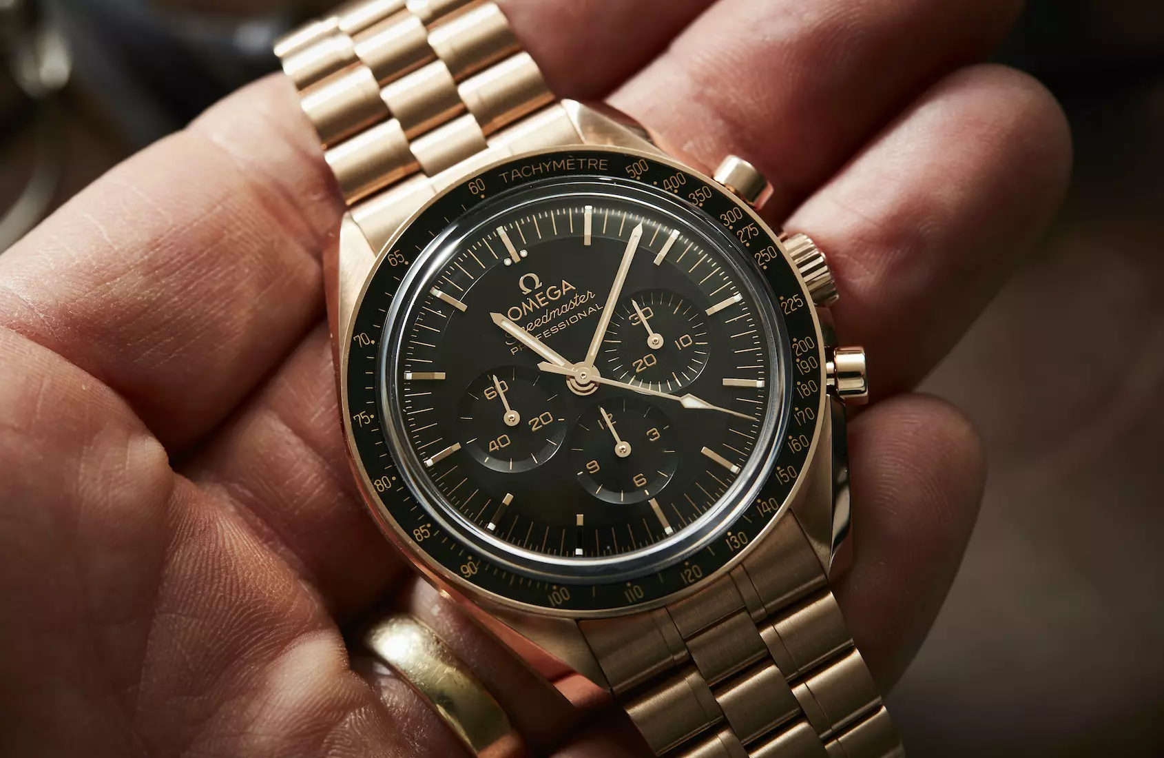 Omega Speedmaster Moonwatch Profesjonalny współosiowy chronometr Master Chronograph 42mm