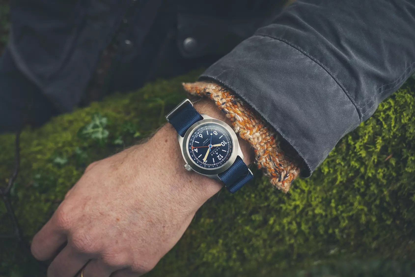 Farer Field Watch цуглуулга