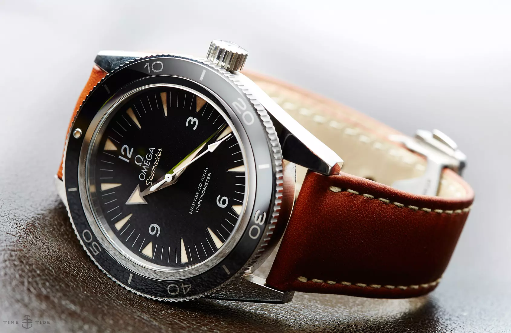 Omega-Seamaster-300-8