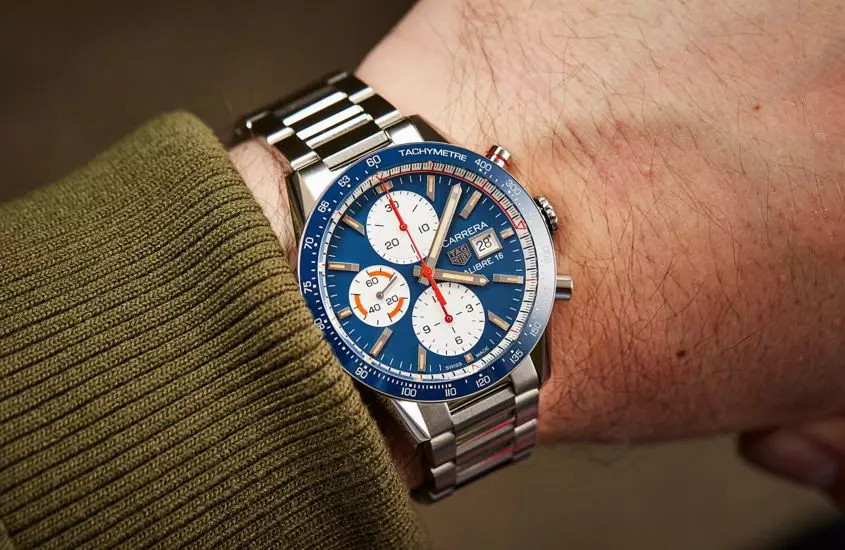 EN PROFONDEUR : La couleur entre en jeu avec le chronographe TAG Heuer Carrera Calibre 16 - Time and Tide Watches 4003_7