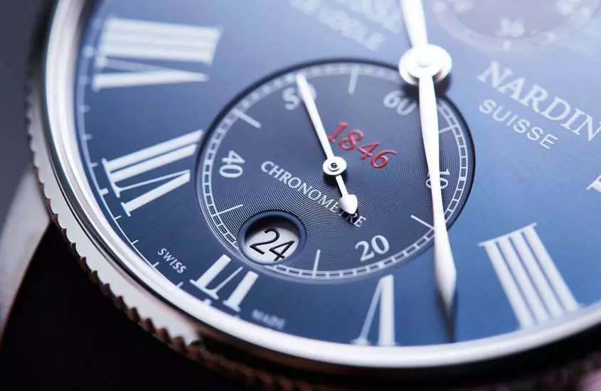 ПРАКТИЧНОСТЬ: Еще более спортивные Ulysse Nardin Marine Chronometer Torpilleur синего цвета - Часы Time and Tide 4238_3
