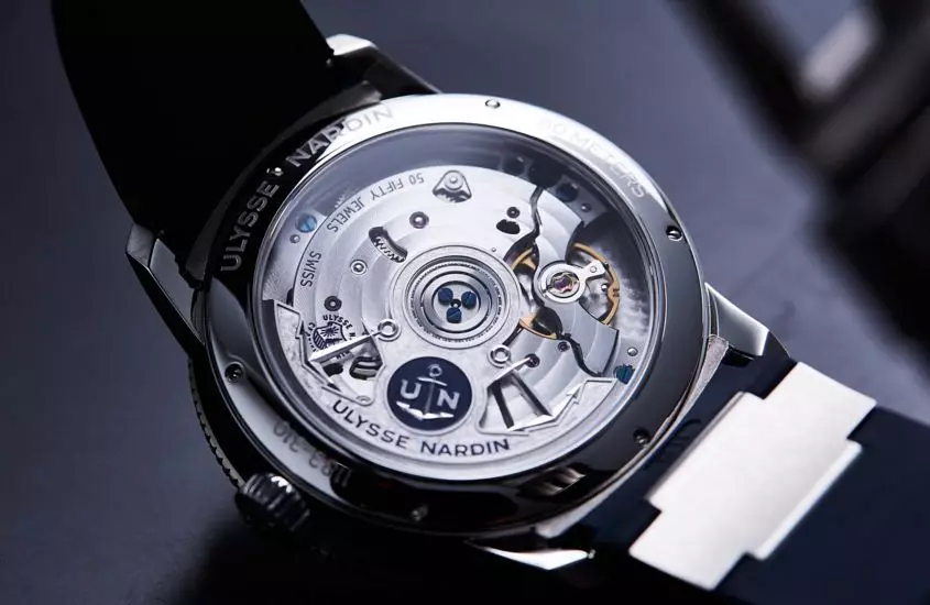 РАЦЕ: Уште поспортски, Ulysse Nardin Marine Chronometer Torpilleur во сина боја - часовници Time and Tide 4238_5