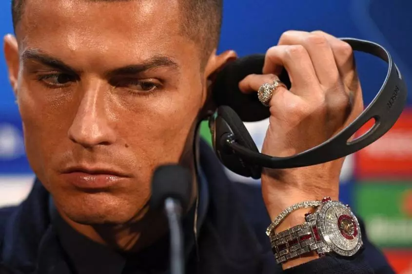 VÍDEO: Diamantes, rubíes y Ronaldo, 4 relojes Franck Muller valorados en 7 millones de dólares - Time and Tide Watches 4908_1