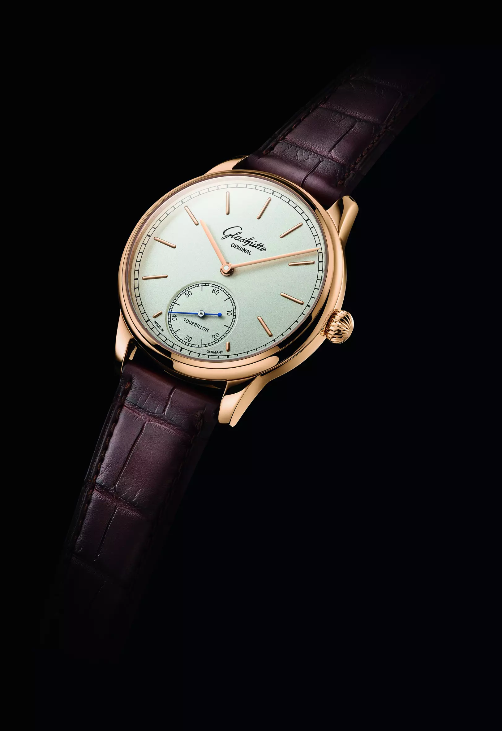 PRÉSENTATION : Le Glashütte Original Alfred Helwig Tourbillon 1920 pourrait être le tourbillon le plus étonnant de l'année - Time and Tide Watches 5085_2