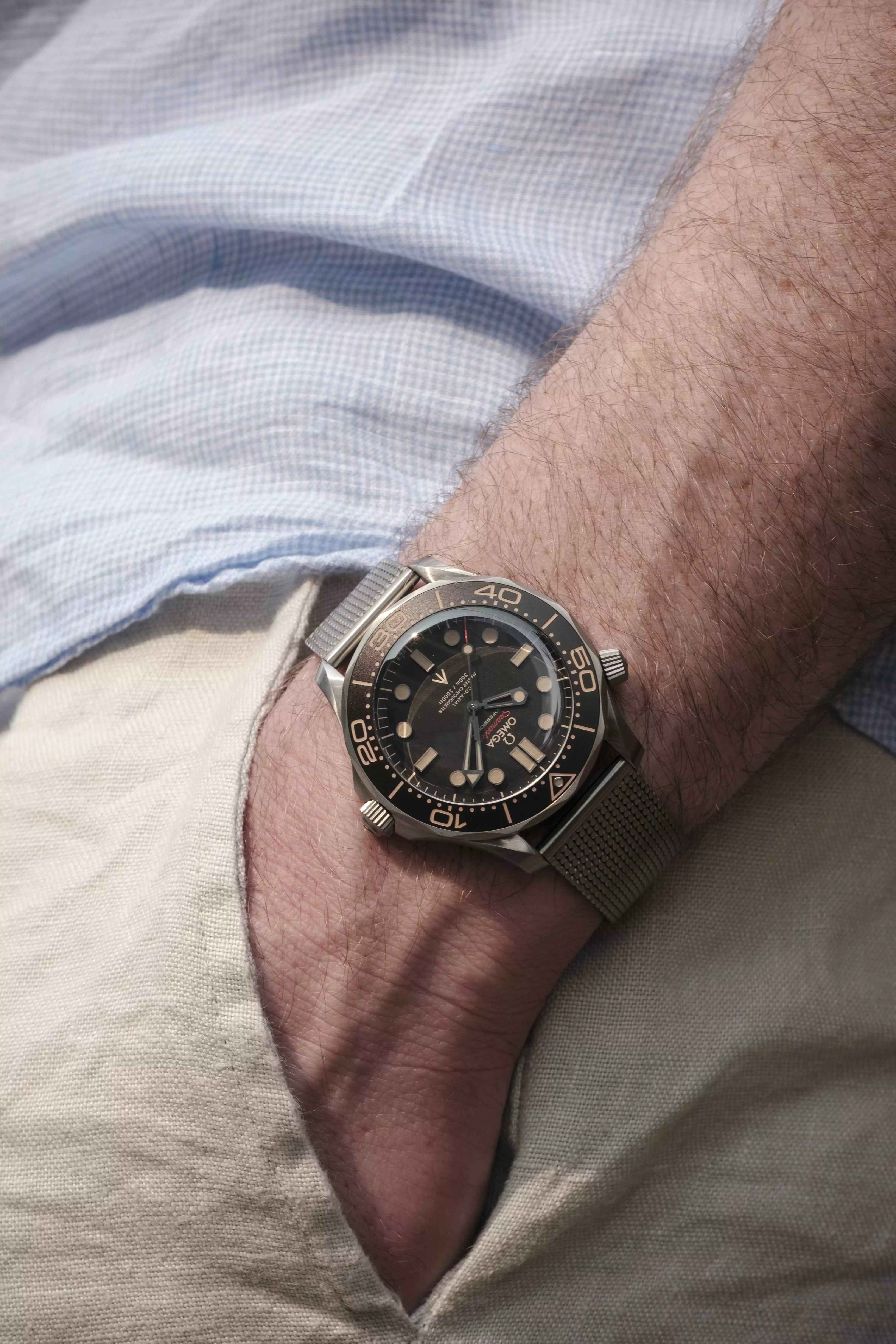 Omega Seamaster Diver 300M 007 Edition