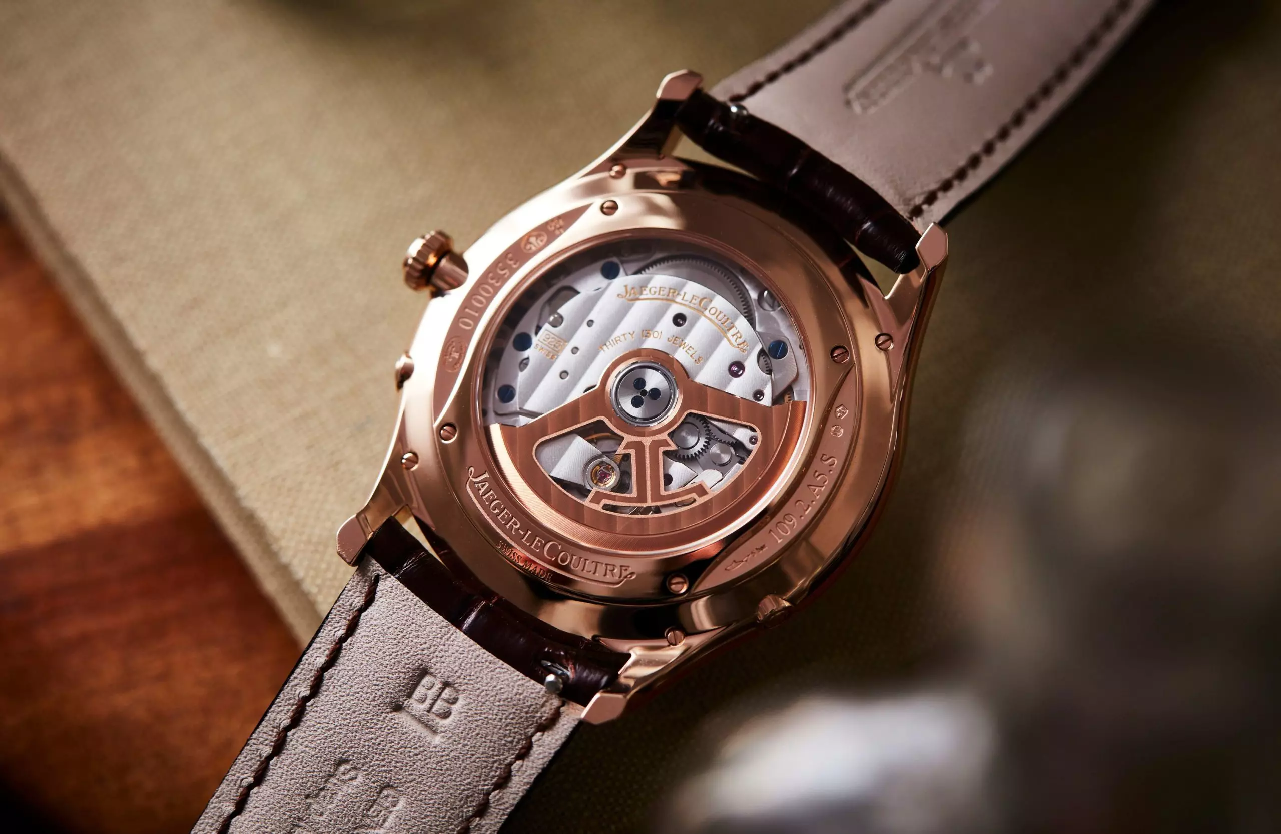 Jaeger-LeCoultre Master Ultra Thin Moon in Rotgold im Test 5411_3