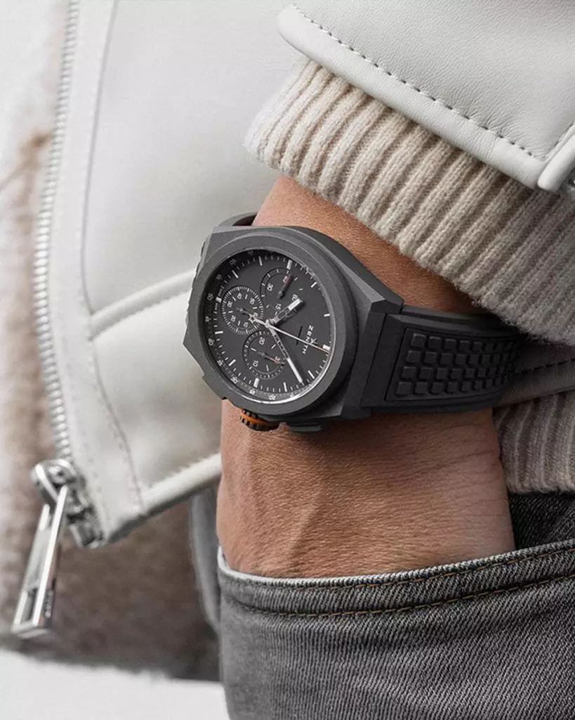 شريط التعاون في صناعة السيارات والساعات مرتفع للغاية الآن ، وحطمته Zenith's Defy El Primero 21 Land Rover - Time and Tide Watches 5565_6