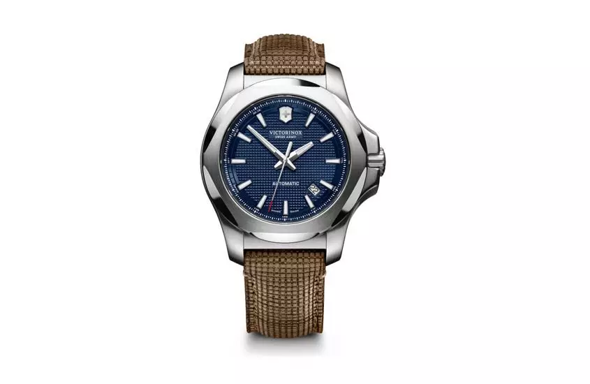 ЛИСТА: Буџетскиот список – 5 одлични нови швајцарски механички часовници од брендови за кои сте слушнале, а кои чинат помалку од 1500 долари - Time and Tide Watches 5859_4