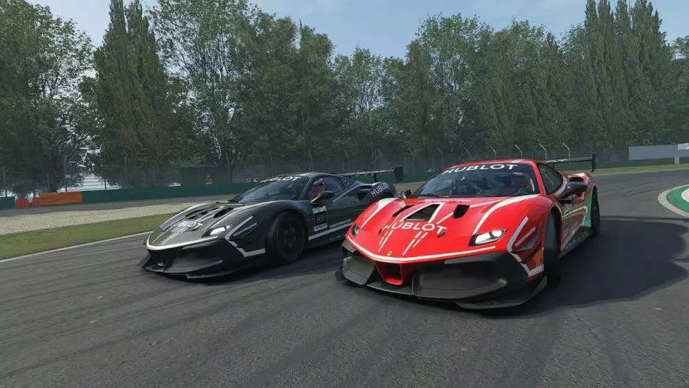 Hublot Ferrari Esports Series mô phỏng chơi game đua xe 2020