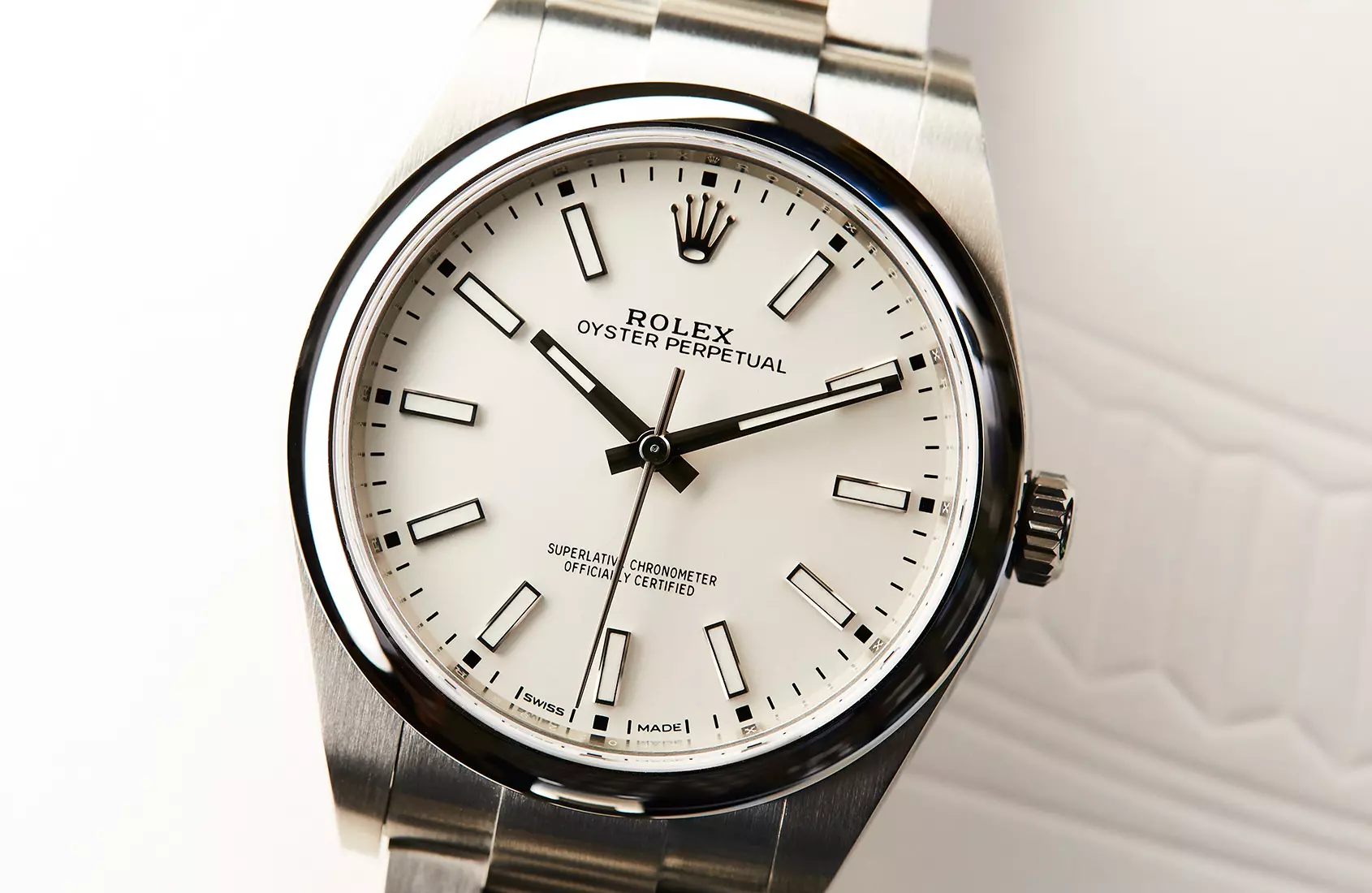 Esaminiamo il Rolex Oyster Perpetual 39 in bianco e nero