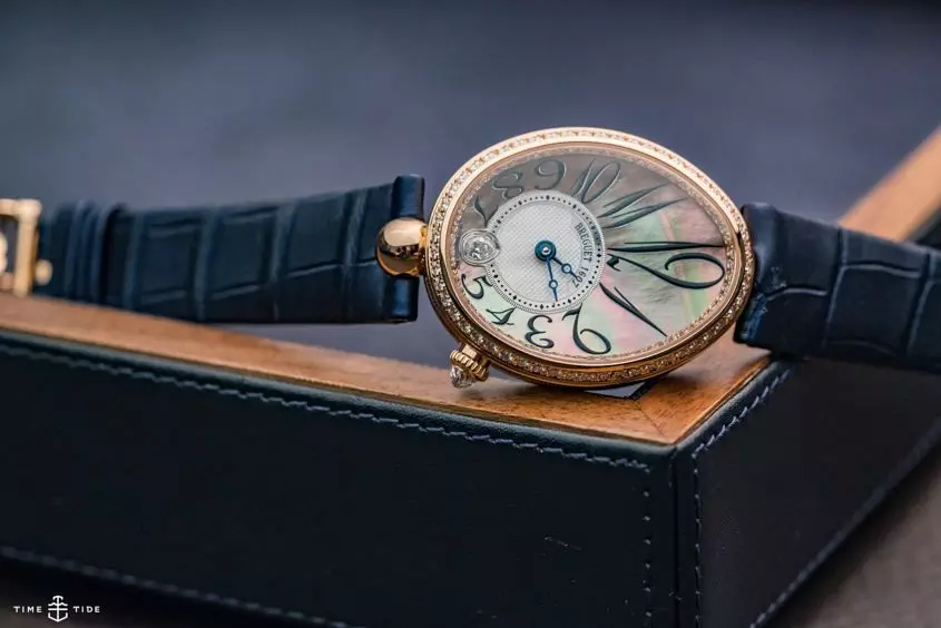 HANDS-ON: izcilas sabiedrības uzturēšana ar Breguet Reine de Naples 8918 — laika un bēguma pulksteņi 6807_2