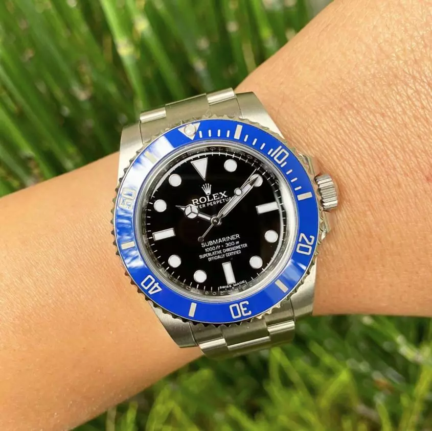 אריק קו רולקס Submariner Blue Bezel Shark