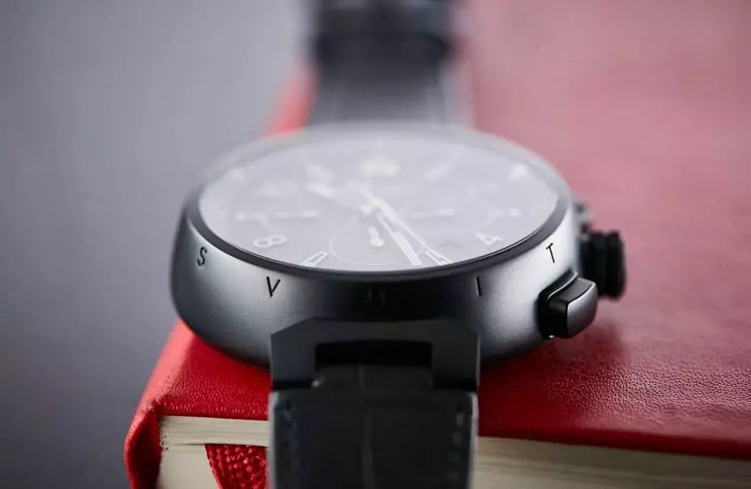 Louis Vuitton Tambour All Black Chronograph 46 recensione 7104_2