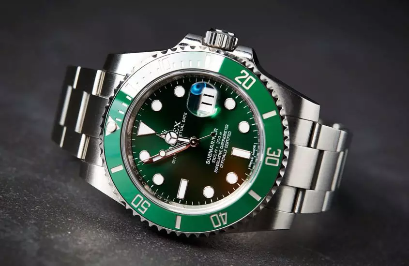 ИЗБОР НА УРЕДНИКОТ: Една година на рачниот зглоб со Rolex Submariner 116610LV – AKA ‘The Hulk’ - Time and Tide Watches 7717_1