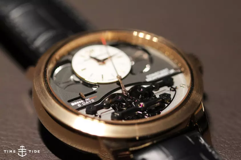 Girard-Perregaux-Constant-Escapement-stran