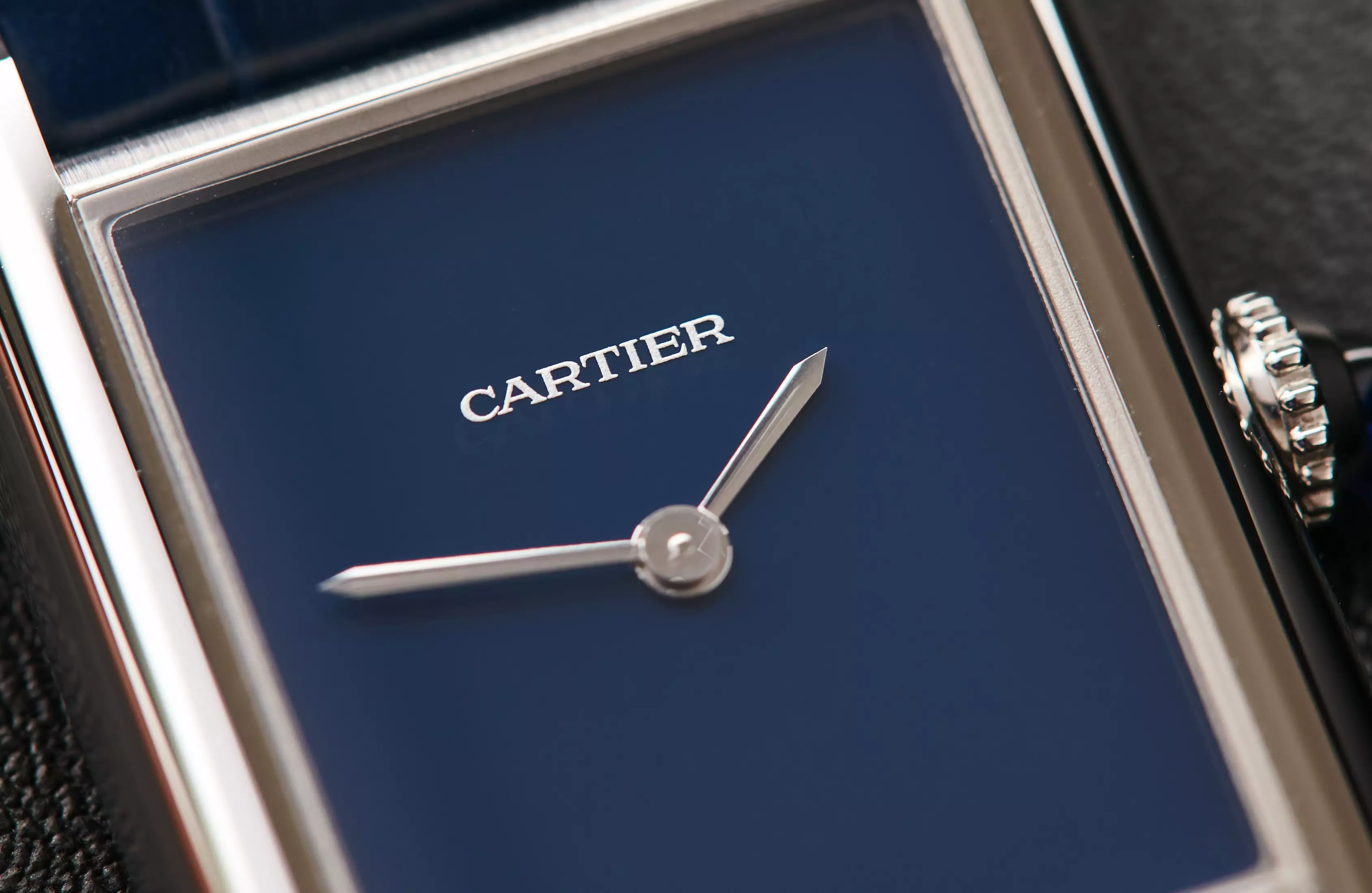 Cartier Tank mora